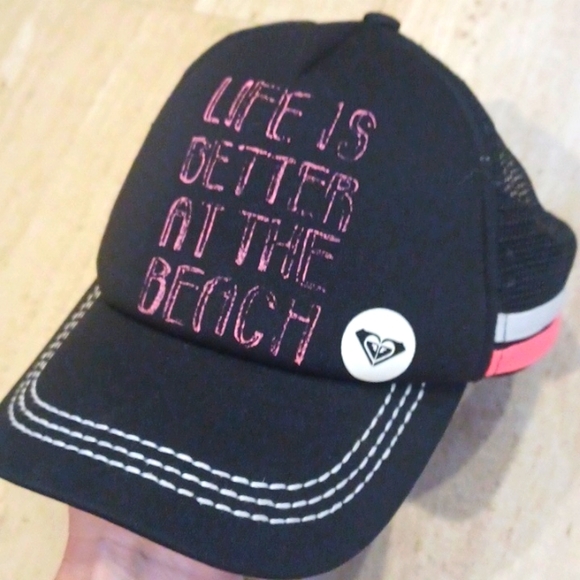 Roxy | Accessories | Roxy Life Is Better At The Beach Trucker Hat ...